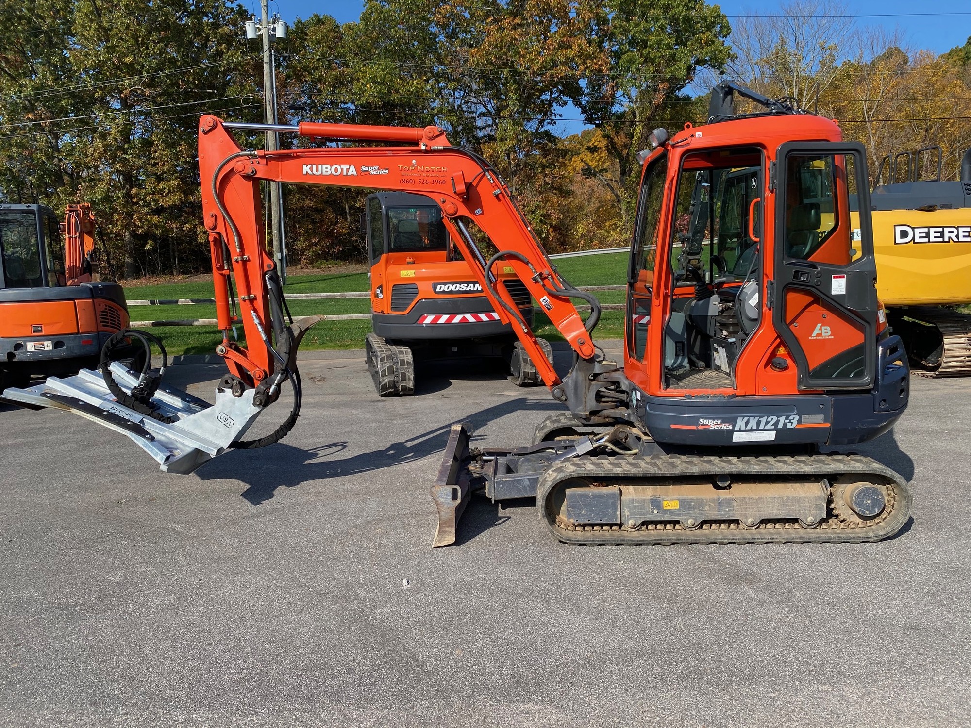 Excavator Mowers | Material handling loaders for all needs