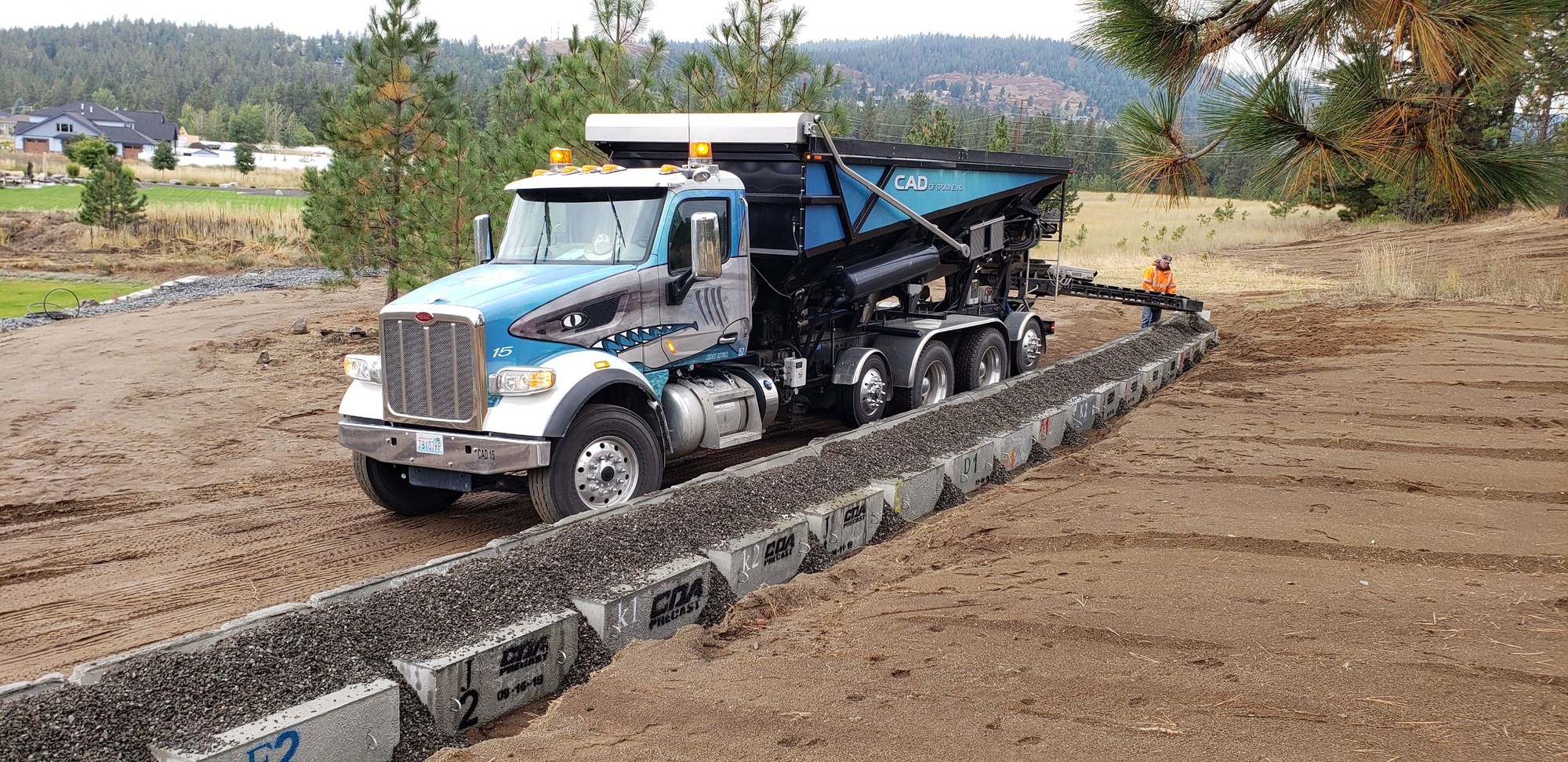 Ultra Stone Slinger™ 16 | Truck Equipment & Fabrication from Morin Diesel