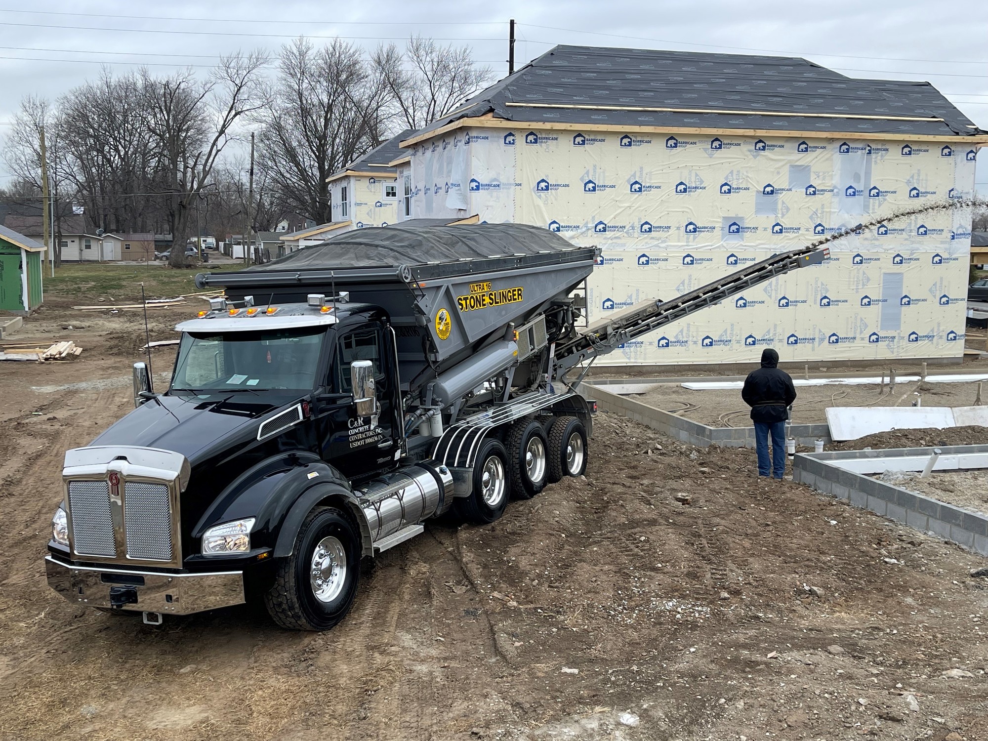 Ultra Stone Slinger™ 18 | Truck Equipment & Fabrication from Morin Diesel